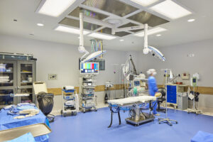 Dr. Ari J. Holtzman | Spine Surgeon | Puget Sound Orthopaedics